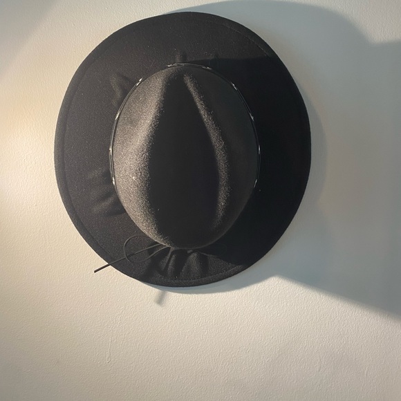 PrettyLittleThing | Accessories | Classic Black Fedora Hat Timeless ...